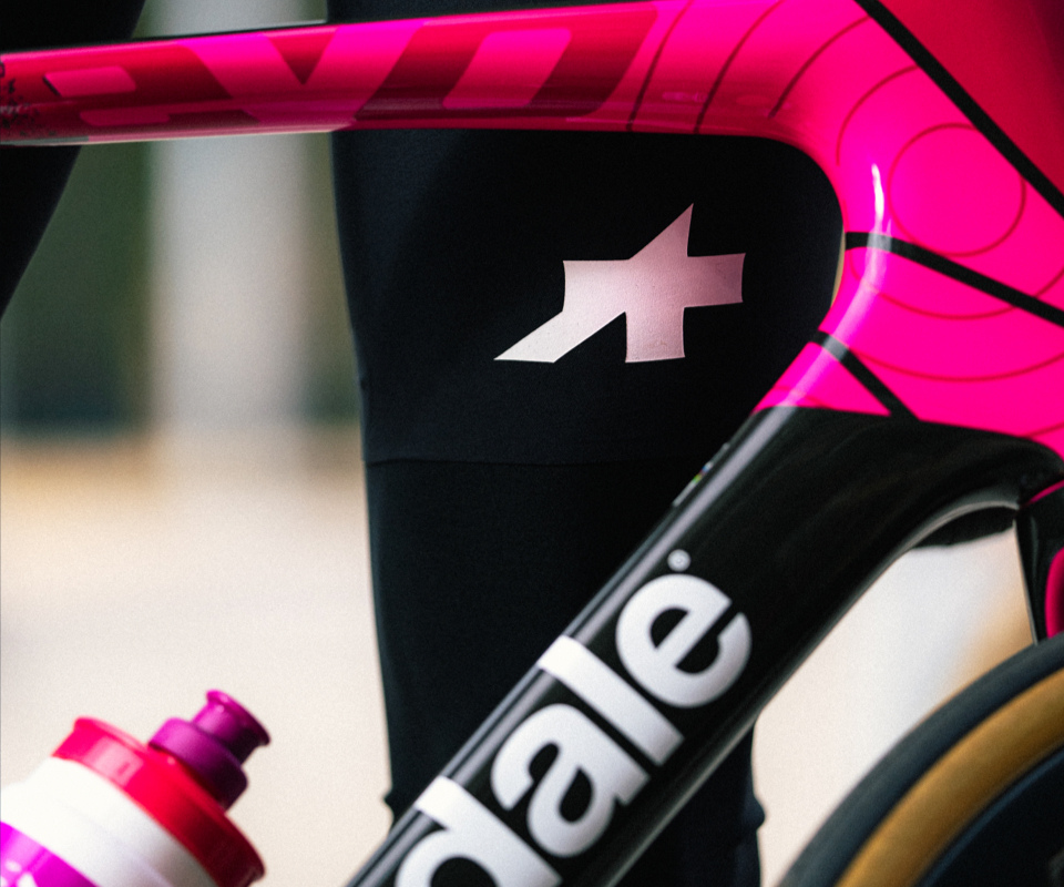 ASSOS x EF Pro Cycling | 2026 Team Kits & Performance Innovation